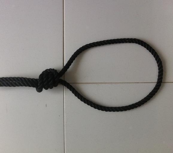 Come fare il nodo dell'impiccato - 6 passi